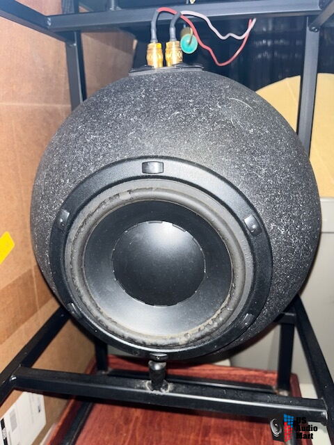 Gallo Nucleus speakers -- early 2nd-gen prototype originally purchased ...