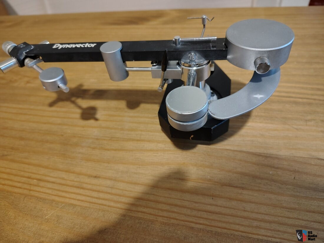 Dynavector DV501 tonearm Photo #5701993 - US Audio Mart