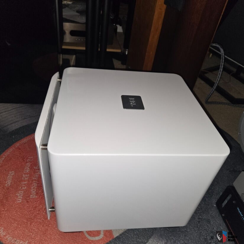 REL T9x Photo #5706452 - US Audio Mart
