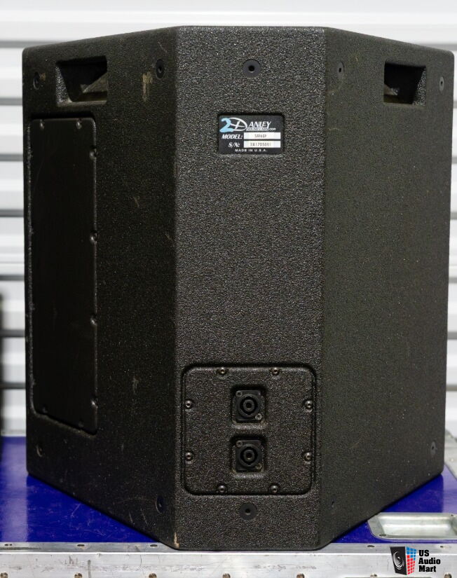 Danley Sound Labs SM60F Synergy Horn Loudspeakers Photo #5707950 - US ...