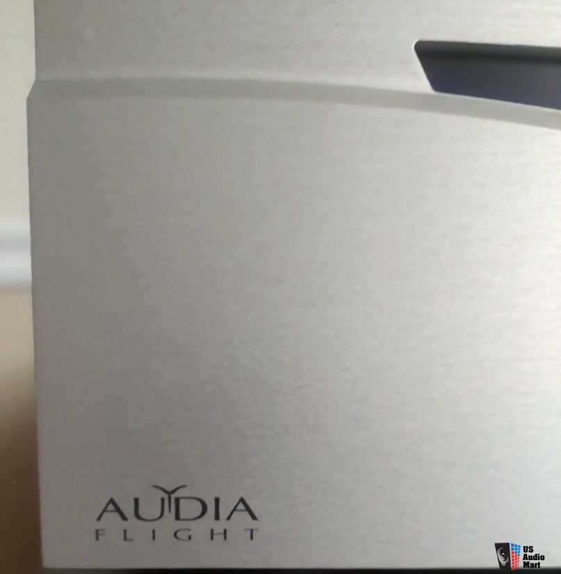 Audia Flight FLS9 Integrated Amp **Mint Condition Photo #5709036 - US ...