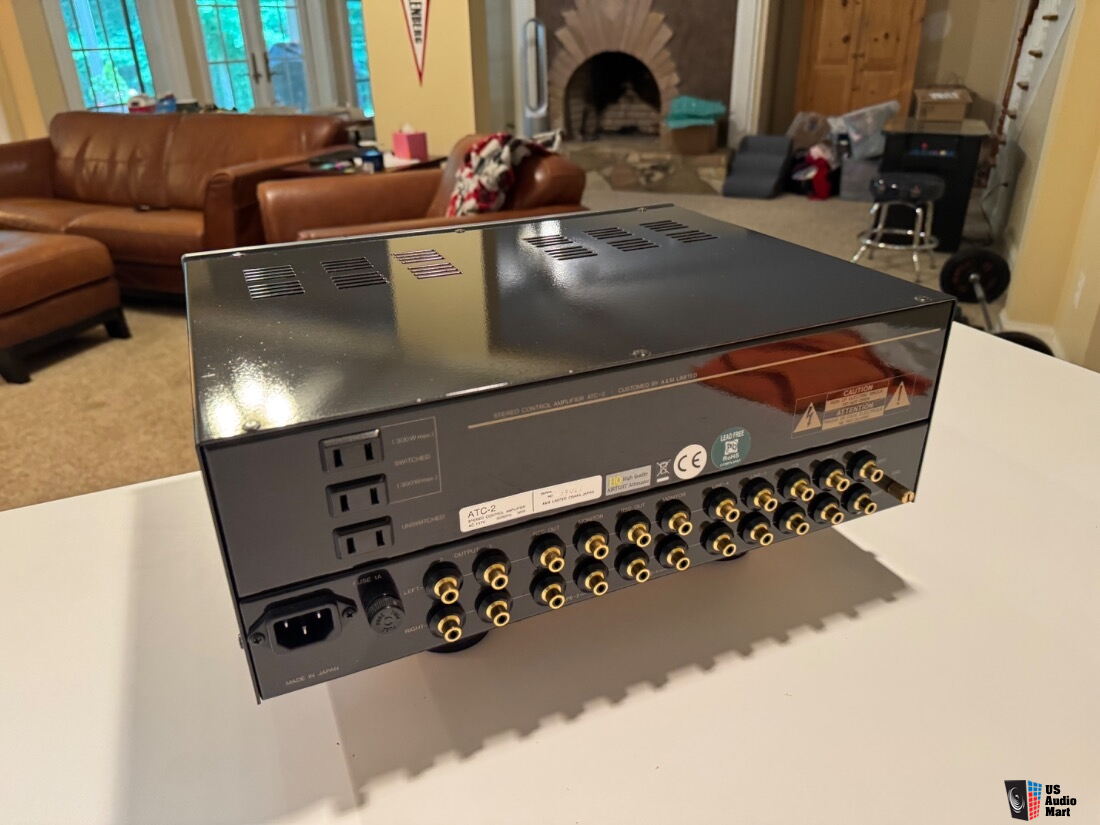 Air Tight ATC 2 Preamplifier Photo #5713737 - Canuck Audio Mart