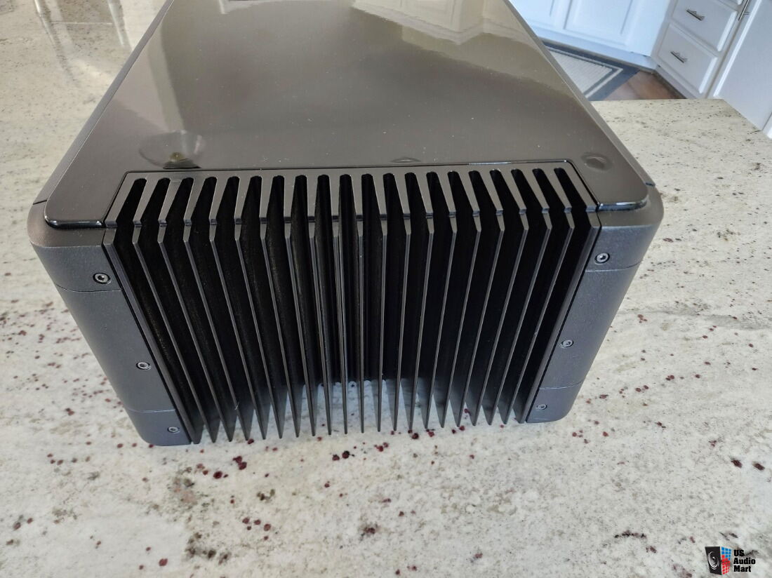 BHK Signature 250 Hybrid Stereo Amplifier Photo #5714062 - US Audio Mart
