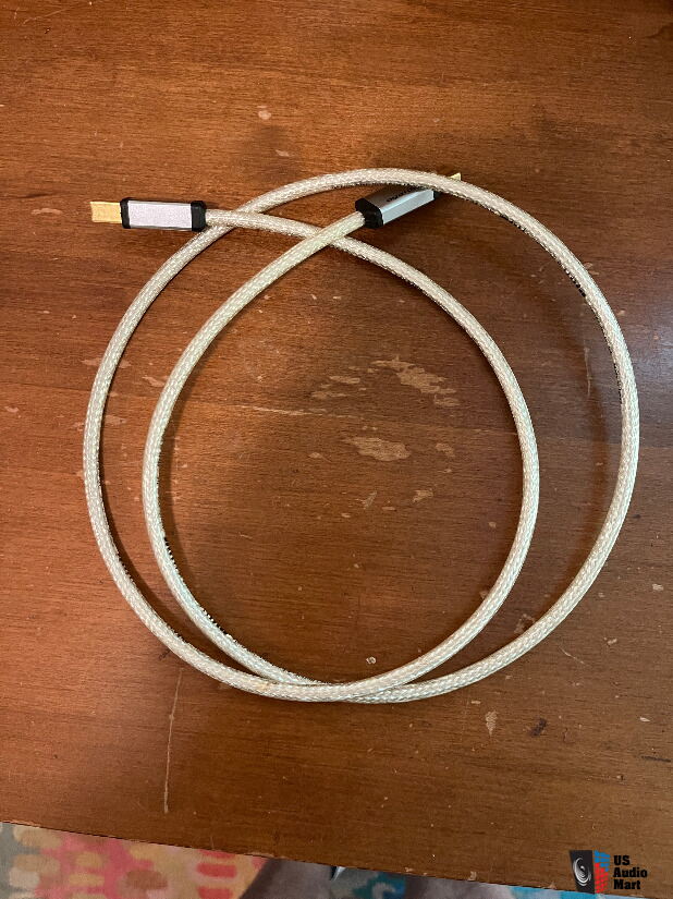 Oyaide USB 1.0 meter (+) For Sale - US Audio Mart