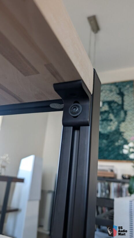 Audiophile Media console rack Photo #5718931 - US Audio Mart