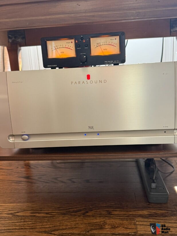 Parasound A21 POWER Amplifier IN SILVER, EXC Condition Photo #5719327 ...