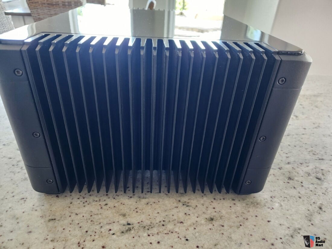 BHK Signature 250 Hybrid Stereo Amplifier black Photo #5721367 - US ...
