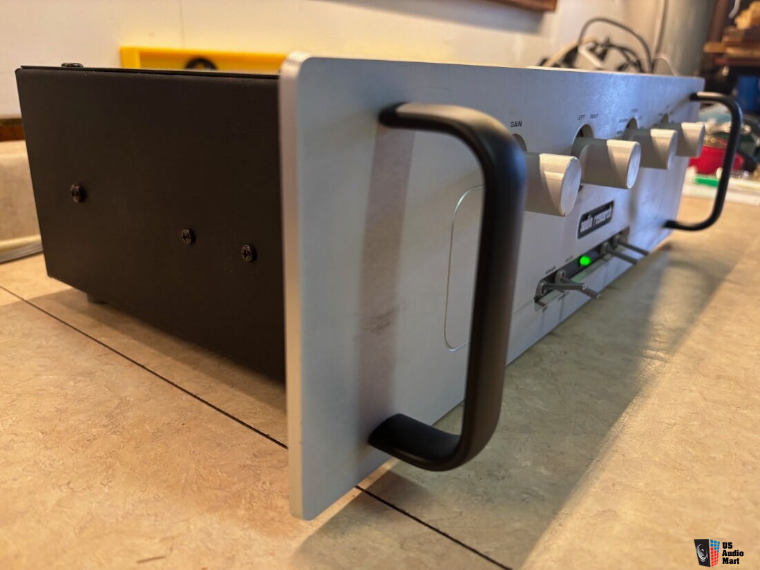 Audio Research SP-9 MKII Stereo TUBE preamp with PHONO (has phono issue ...