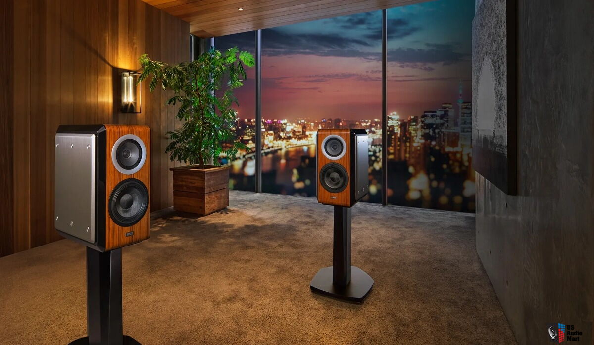 TAD CE1TX Compact Evolution One speakers in piano walnut and factory ...