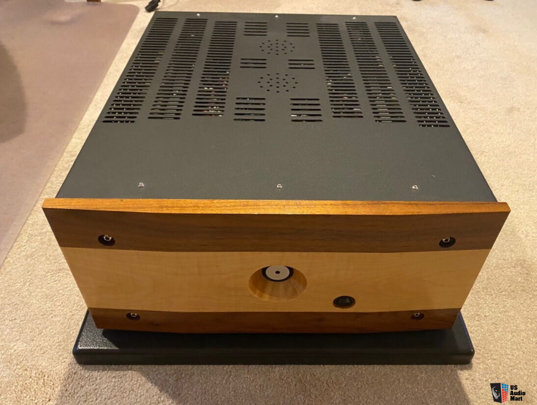 Blue Circle NSP power amp walnut/maple faceplate; Top of The Line Blue ...