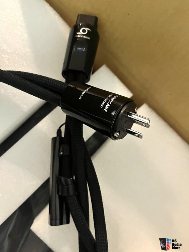 Audioquest Niagara 5000 with Hurricane HC 20A power cord!!! Photo ...