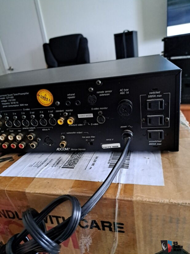 Adcom GTP-600 Preamplifier Tuner with remote. Excellent condition Photo ...