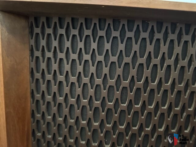 Altec Valencia 846A, very, very nice condition, both grills fully ...
