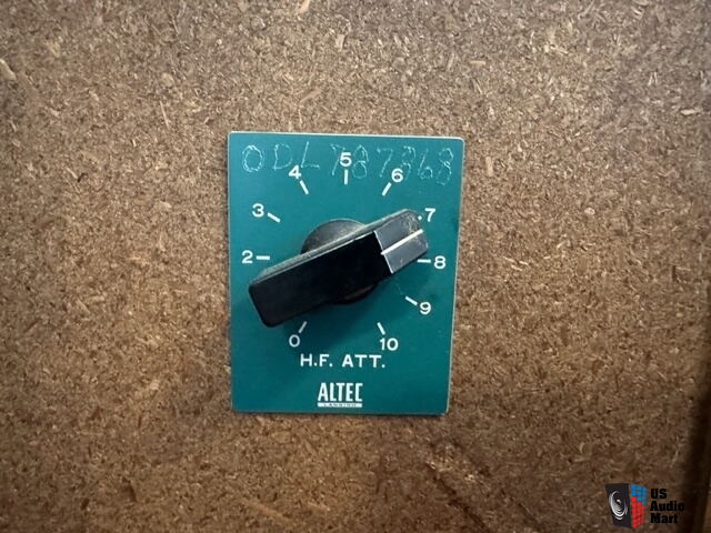 Altec Valencia 846A, very, very nice condition, both grills fully ...