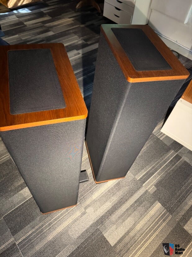Vandersteen 2CE Signature- Factory Stands and Boxes Photo #5743889 ...