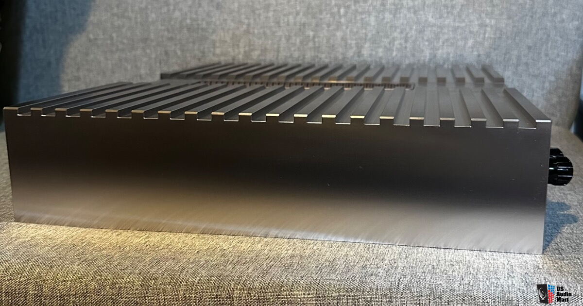 Viola Lab concerto power amplifier Photo #5749297 - US Audio Mart