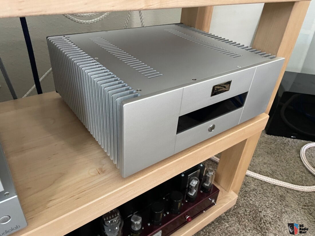 Beautiful amplifier Photo #5749502 - US Audio Mart