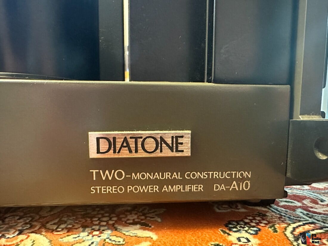 Diatone DA-A10 Solid State Amplifier (Dual Mono Contruction) Photo ...