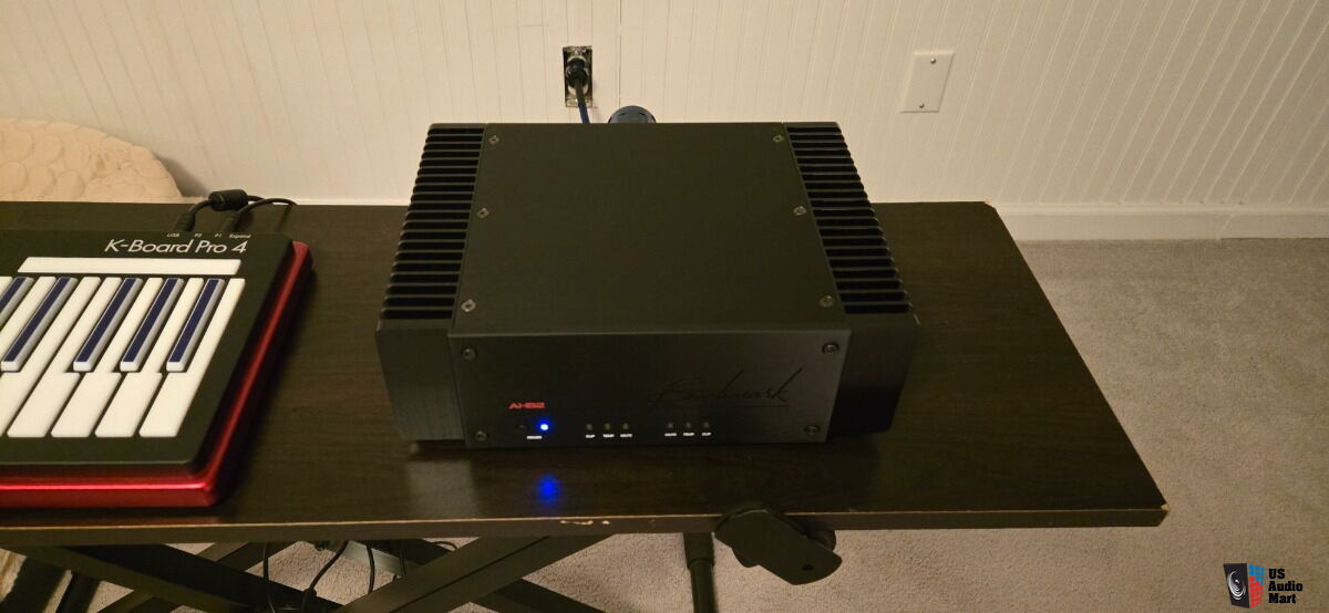 Benchmark AHB2 Power Amplifier - Black, Like New Condition, Original ...