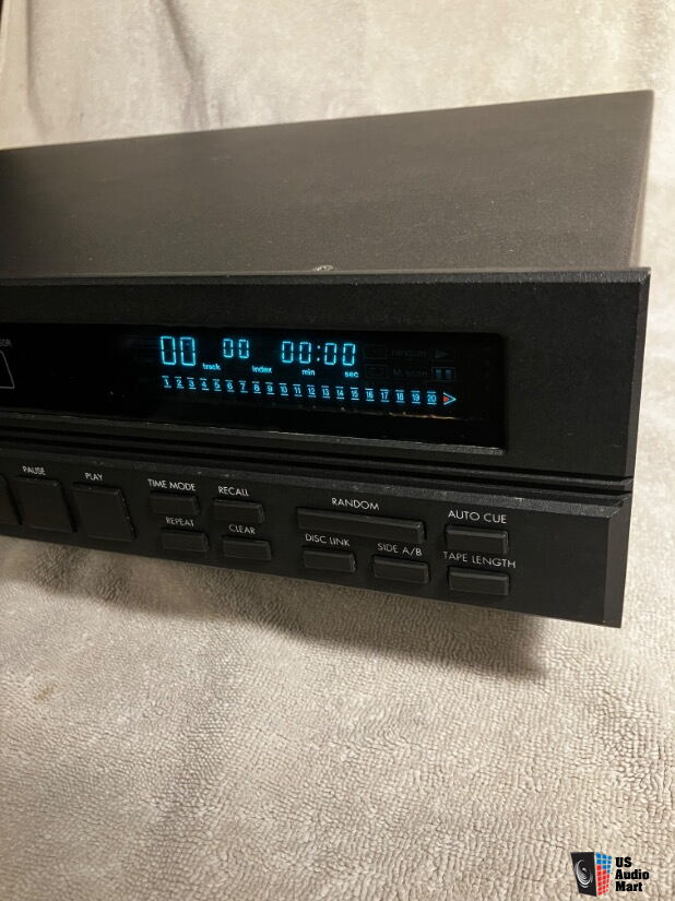 California Audio Labs CAL Icon mkii CD player / factory remote. Tech ...