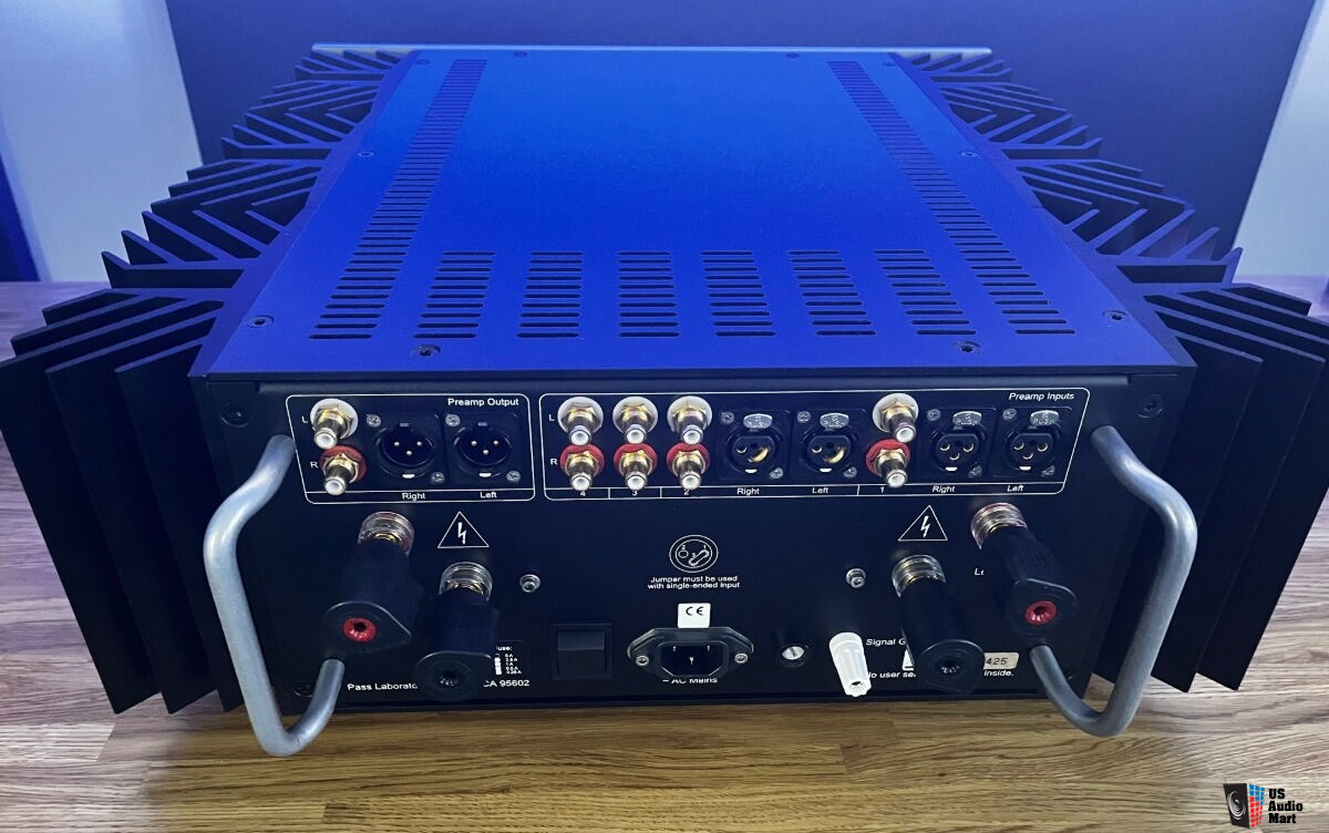 Pass Labs INT-60 Integrated Amplifier Photo #5752339 - US Audio Mart