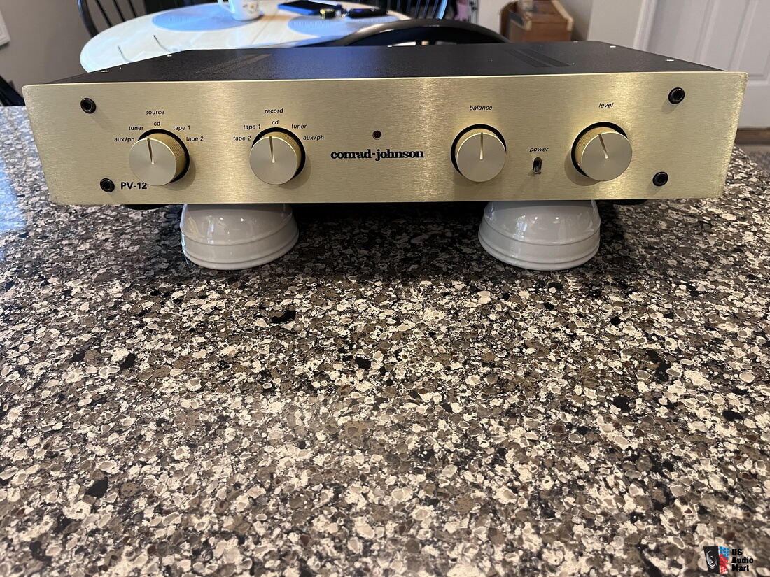 Extensively upgraded Conrad Johnson PV-12L line stage For Sale - US ...