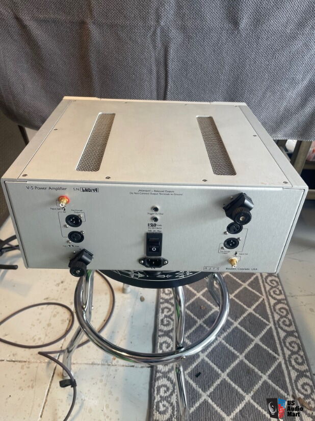 Ayre Model V5xe Amp Photo #5757316 - US Audio Mart