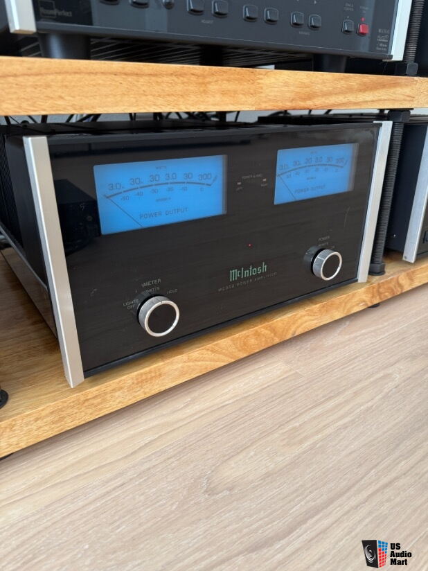 McIntosh Mc302 Mc 302 two channel amp For Sale - Canuck Audio Mart