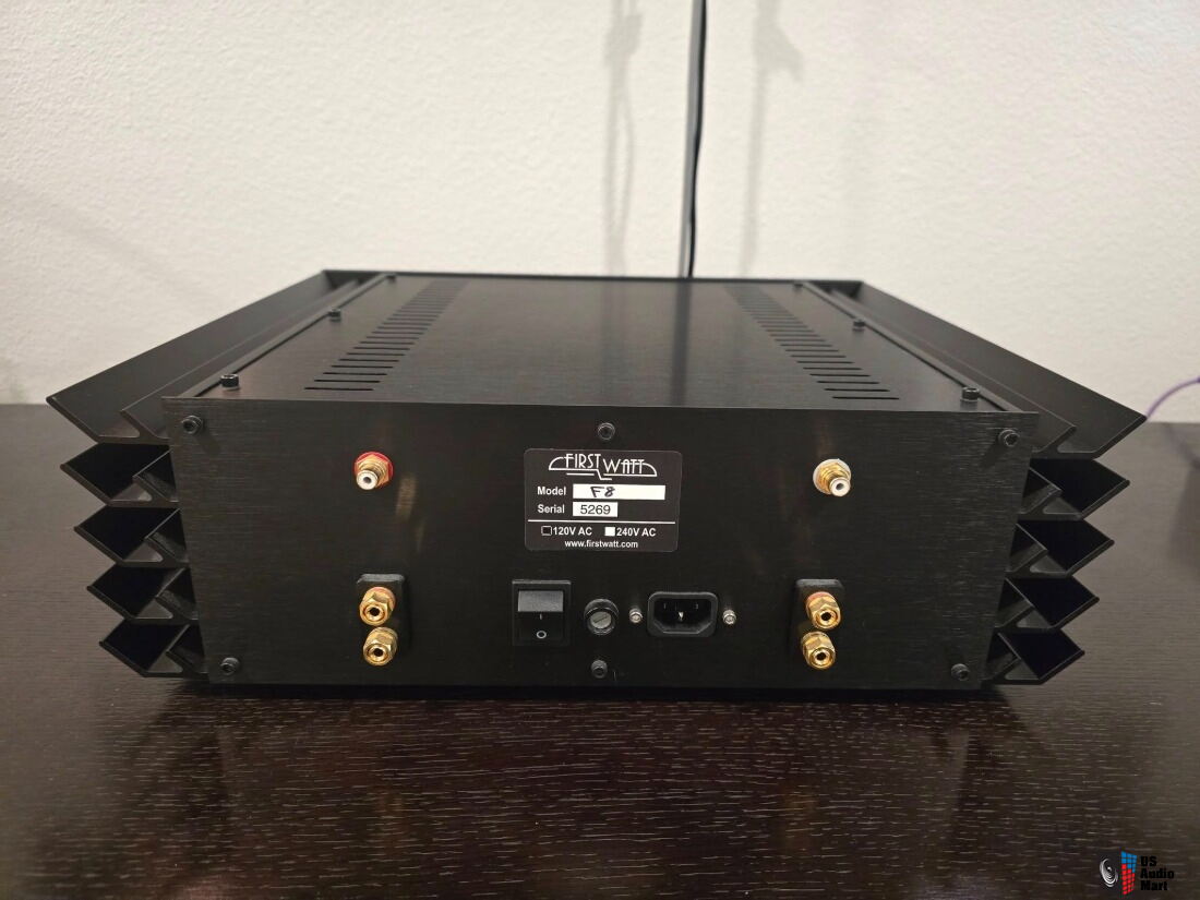 First Watt F8 by Nelson Pass of Pass Labs (FirstWatt) Photo #5758165 ...