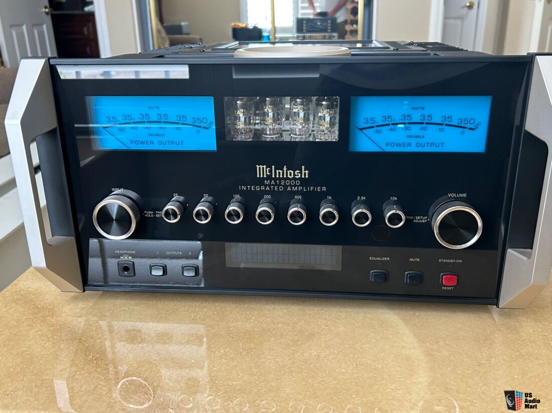 McIntosh MA12000 Integrated Amplifier-Sweet! Photo #5760884 - US Audio Mart