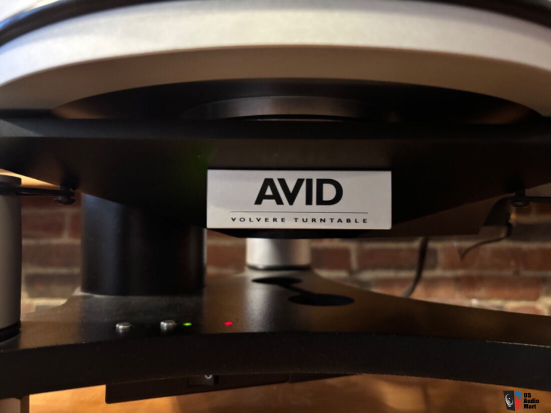 Avid Hi-Fi UK, Volvere Turntable w/SME M2 Arm - Exceptional Hi-End ...