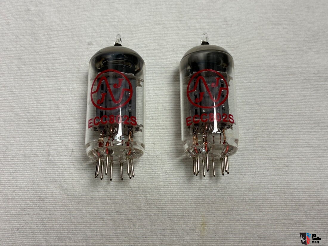 Rogue Sphinx V3 Integrated Amp with skeleton remote - Excellent ...
