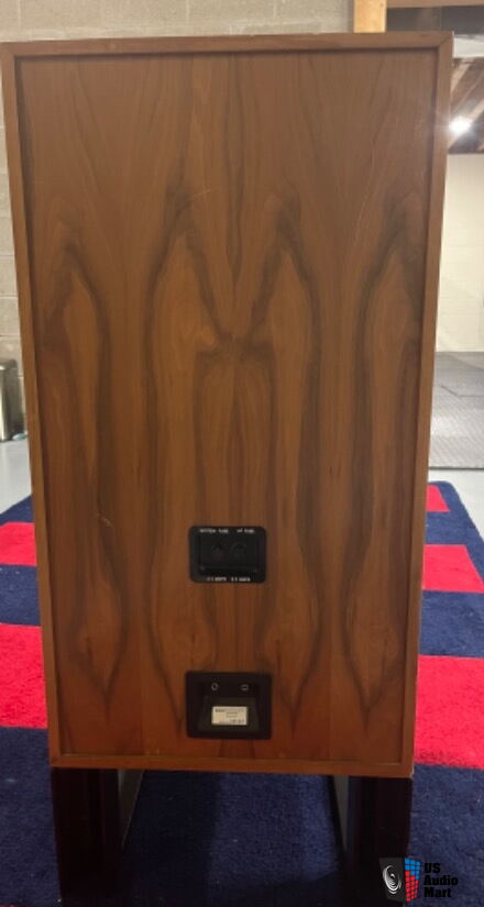 B&W DM6 with 25 ft Monster cables, NAD 1020 Preamp, NAD 4225 Stereo ...