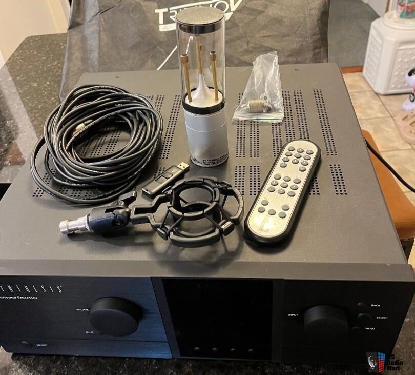 JBL Synthesis SDP-75 Rebadged Trinnov Altitude 32 16+4 Channels Photo ...