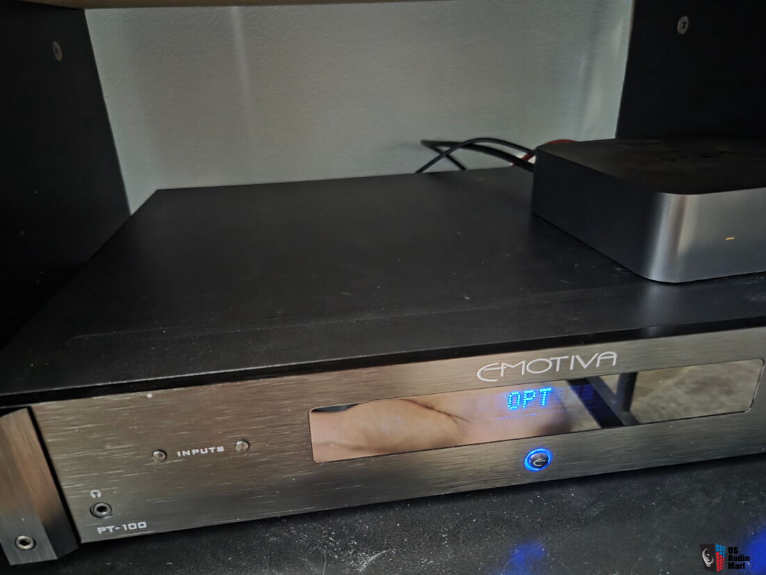 Emotiva BasX PT-100 Stereo Preamplifier, DAC, Phono Stage And FM Tuner ...