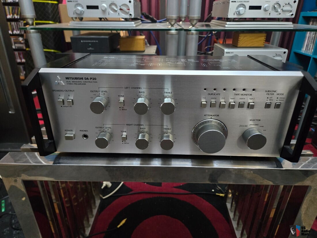Mitsubishi DA-P20 Dual Mono Preamplifier Photo #5767015 - US Audio Mart