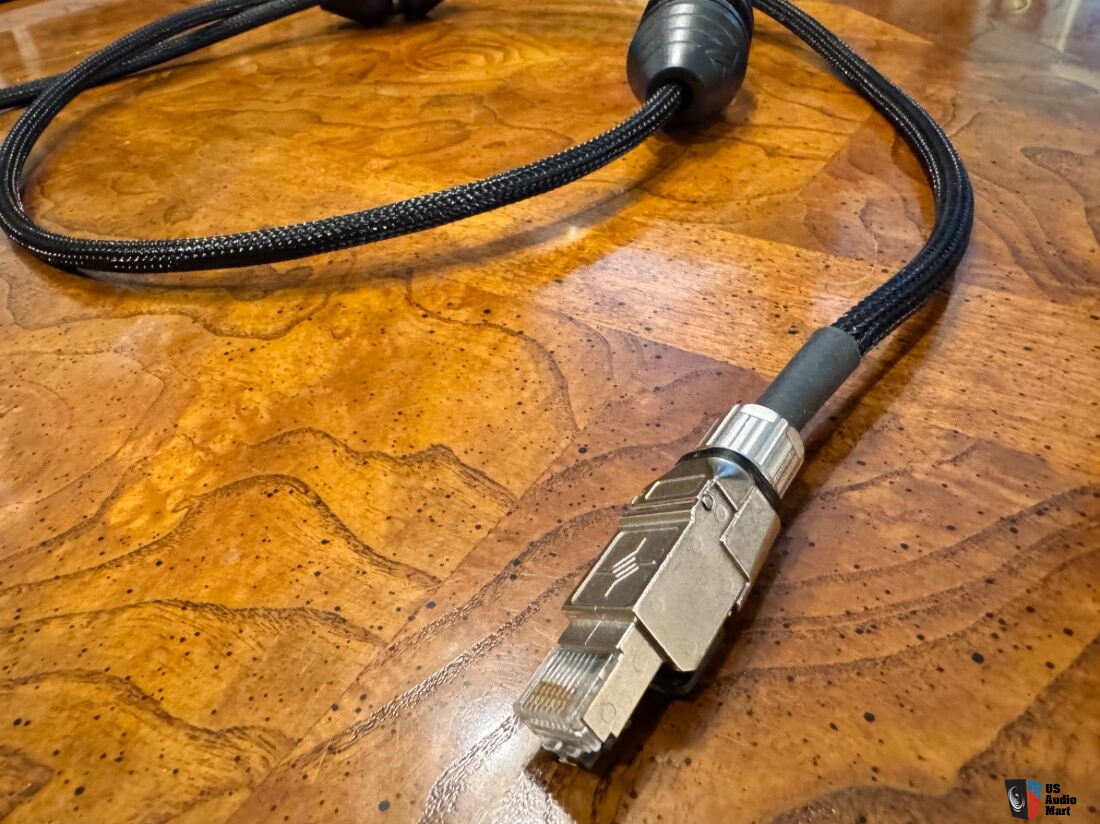 Shunyata Sigma Ethernet cable 1.5 meter Photo #5771118 - US Audio Mart