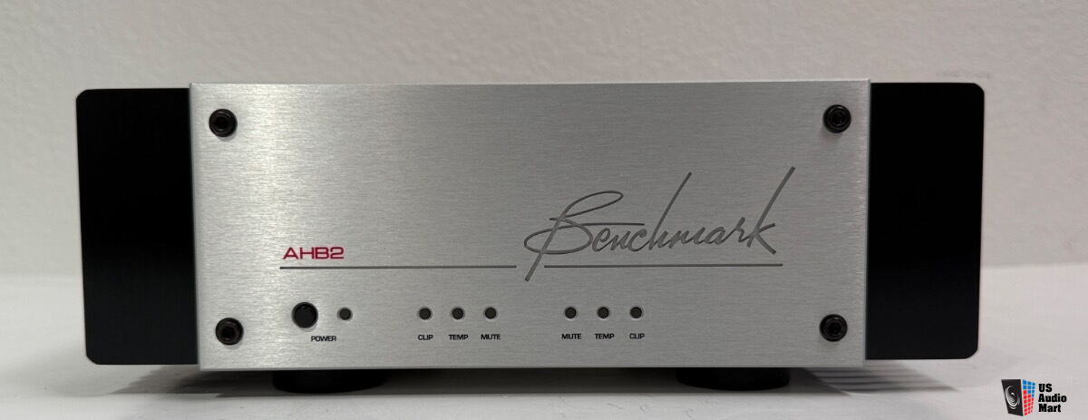 Benchmark AHB2 2 Channel Power Amplifier Excellent Condition W ...