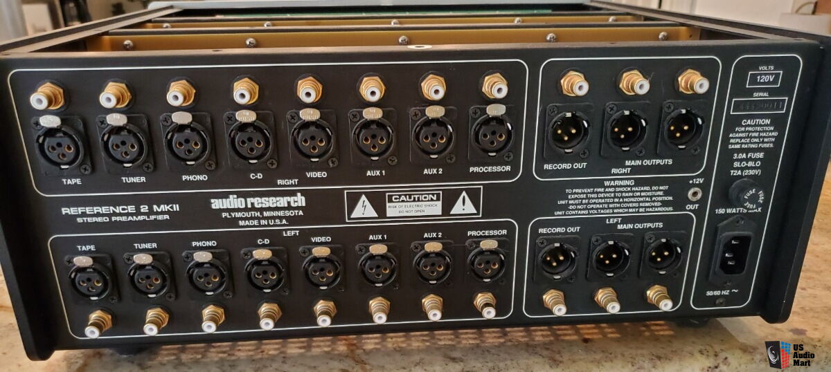Audio Research Reference 2 MKII Fully Balanced Tube Preamp in Mint ...