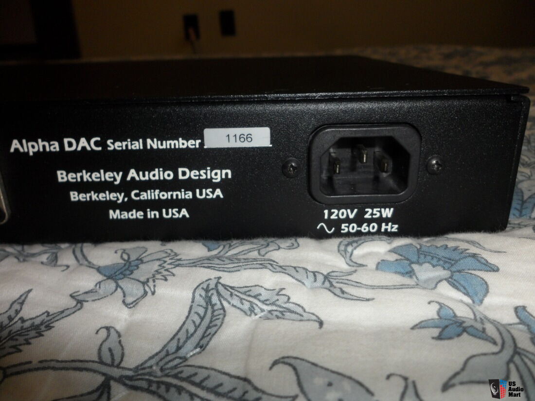 Berkeley Audio Design Alpha DAC silver face Photo #5777766 - US Audio Mart