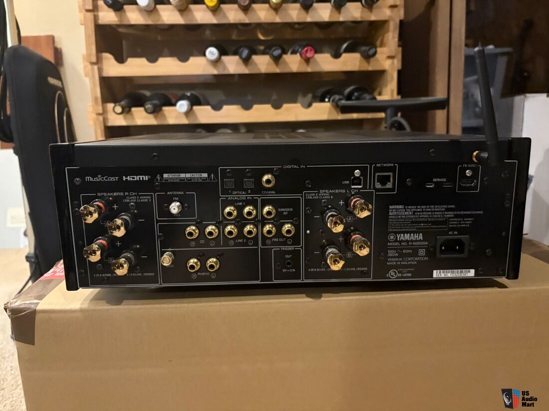 Yamaha R-N2000A receiver Photo #5777774 - US Audio Mart
