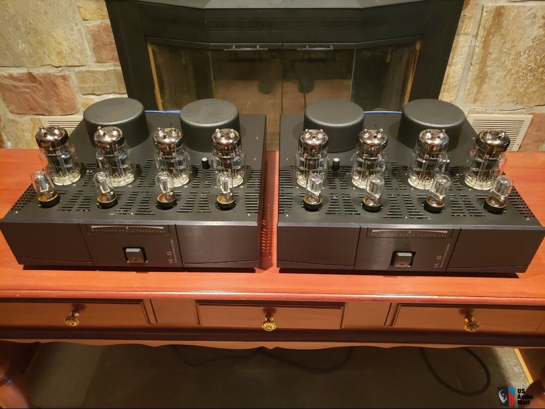 Balanced Audio Technology BAT VK55 Amplifier, 2 available, like new ...