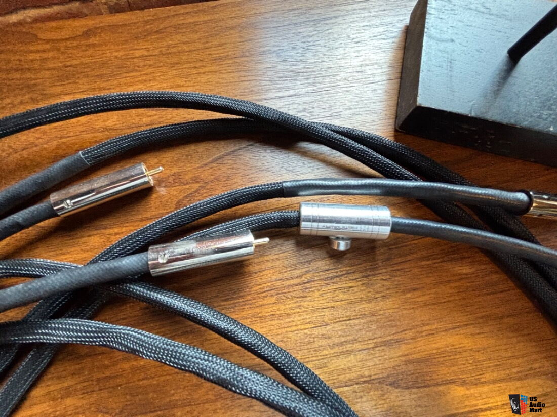 Hemingway Cables - The full Loom of ULTRA High-end Cables Photo ...