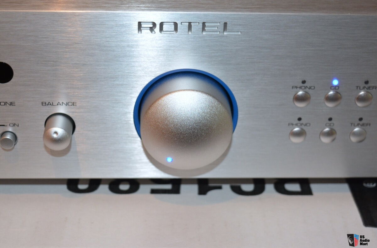 Rotel RC-1580 Photo #5783028 - US Audio Mart