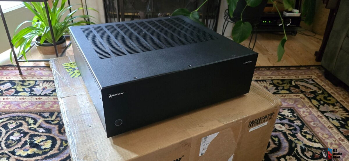 Outlaw Audio Model 7000x - 7-Channel Power Amp (XLR/RCA, 130W x7 @8Ω ...