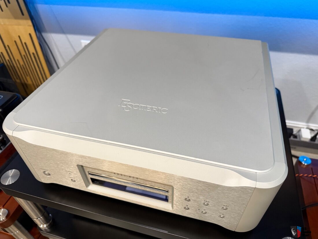 Esoteric K01X sacd -DAC- player Photo #5785112 - US Audio Mart