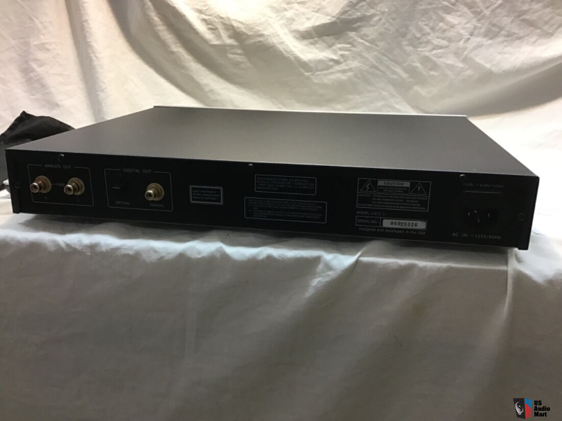 Music Hall CD 25.2 CD player Photo #5788614 - US Audio Mart
