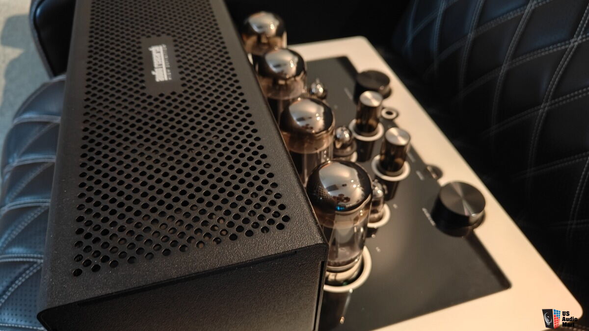 Audio Research i50 with DAC and phono options Photo #5788636 - US Audio ...