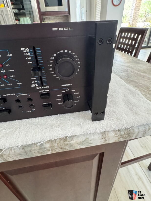 SAE 2100L Preamp. Fully recapped. New ICs Photo #5788879 - US Audio Mart