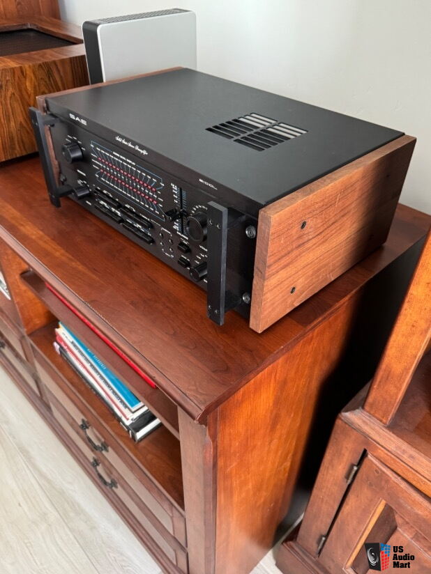 SAE 2100L Preamp. Fully recapped. New ICs Photo #5788879 - US Audio Mart